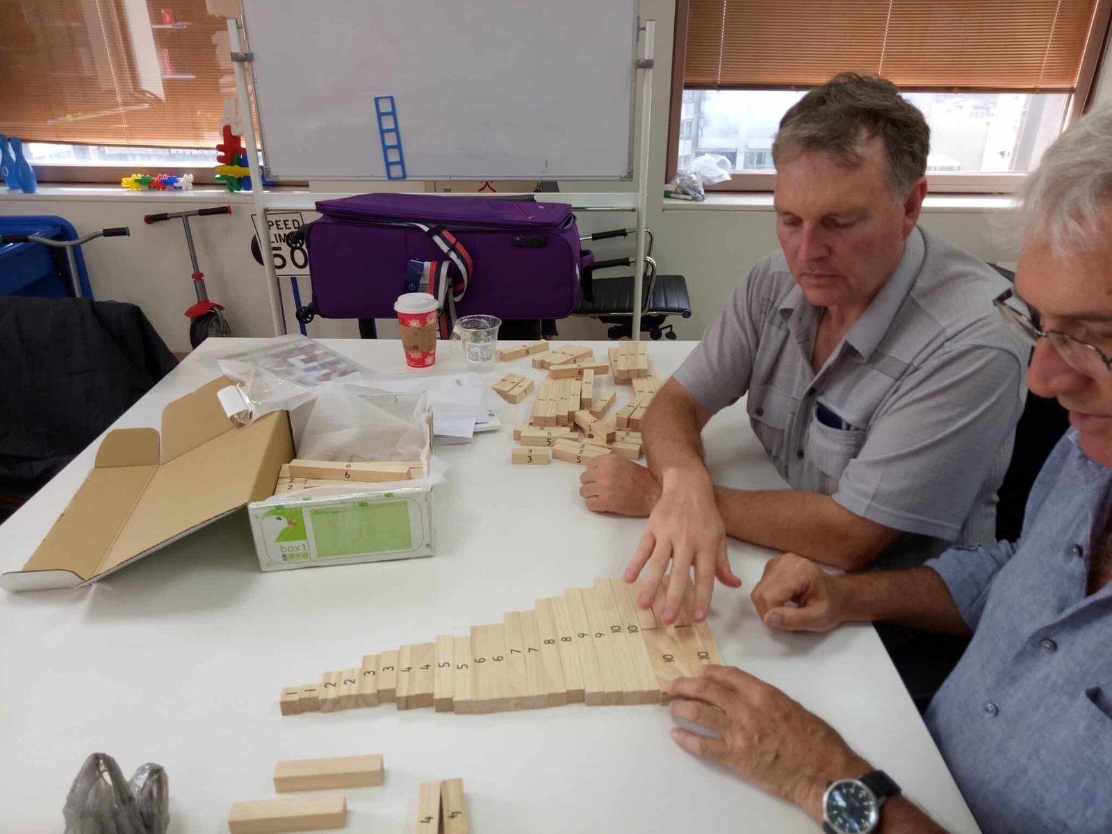 About Us - Bond Blocks Maths Intervention Program